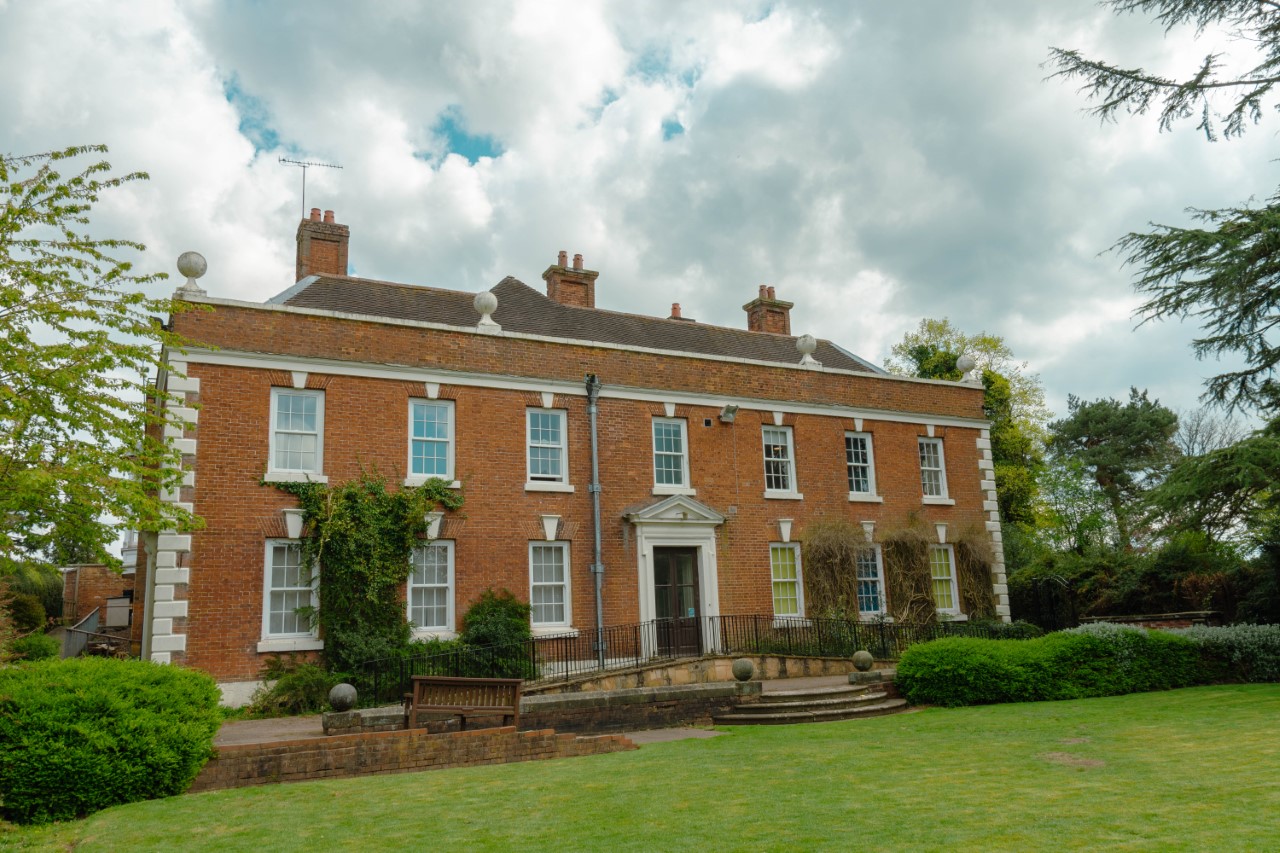 FLAGSHIP COLLEGE DEVELOPMENT FOR STUDENTS WITH SEND - Black Country ...